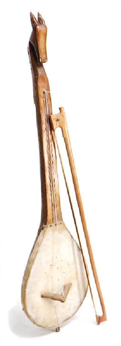 gusle with bow, Yugoslavia, carved wood, goat head, - Feb 24, 2018 ...