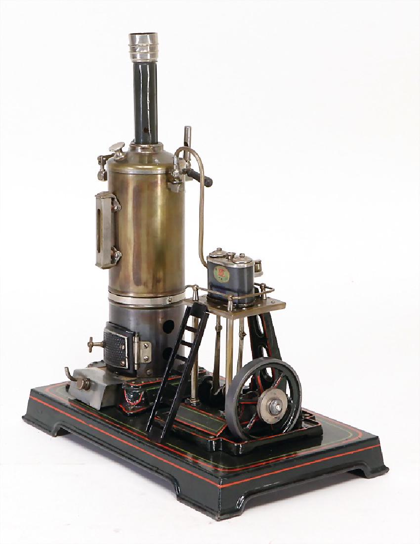 DOLL steam engine for ships with standing boiler,