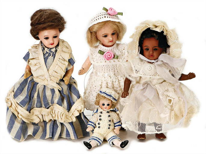 Mixed Lot Of Dolls, 1x Dark Skinned Bisque Porcelain Socket Head Girl ...