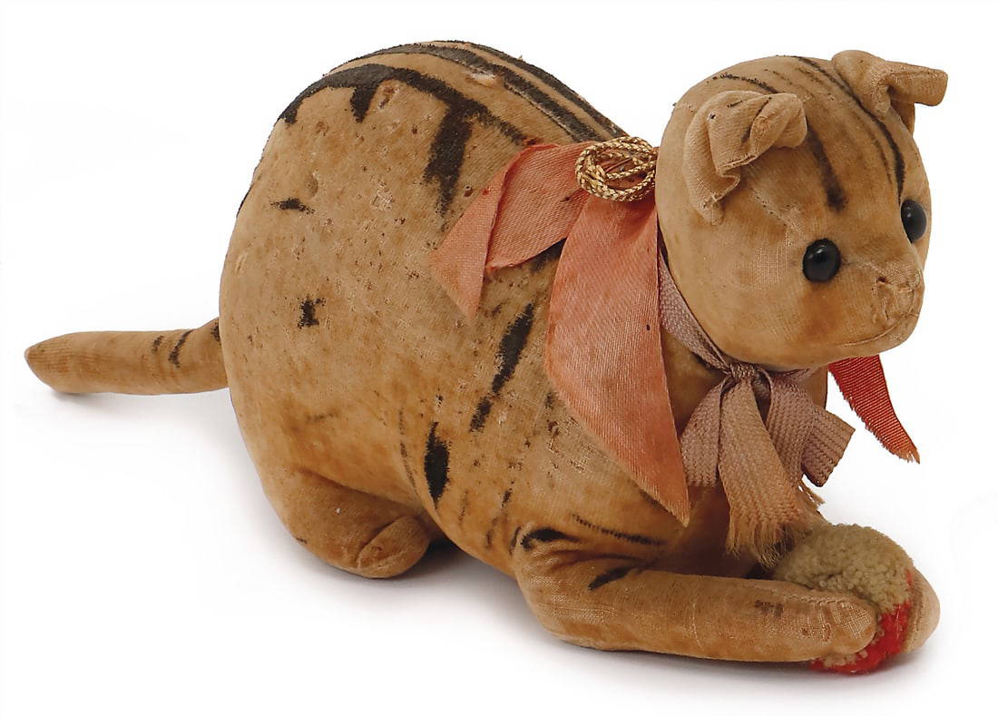 Steiff Velvet Cat, Produced 1899-1901, With Ball Of Wool, Sitting: 10 ...