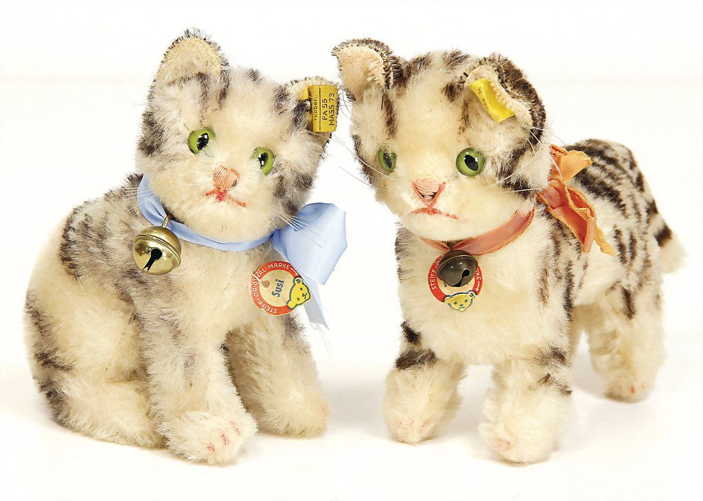 STEIFF mixed lot, 2 cats, 1 Tabby, standing, with