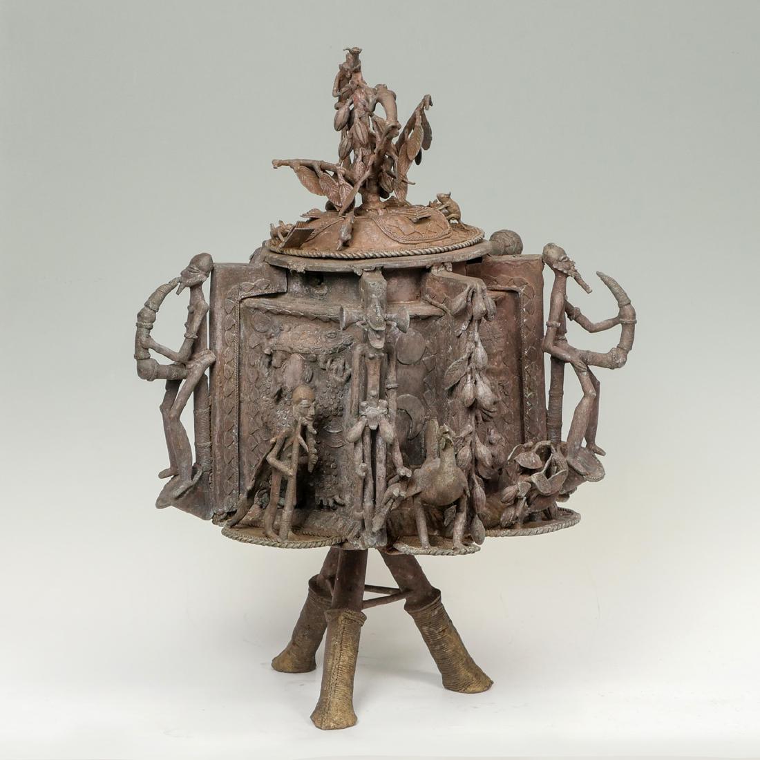 WEST AFRICAN BRONZE FIGURAL CEREMONIAL/RITUAL VESSEL