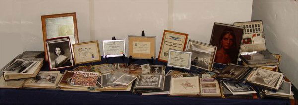 262B: RAYMOND WHYTE COLLECTION PHOTOGRAPHS & ARTIST INF