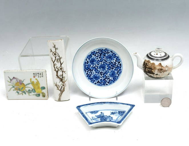 5 Piece Chinese Porcelain Collection