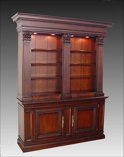 Fine Illuminated Bookcase Display Cabinet