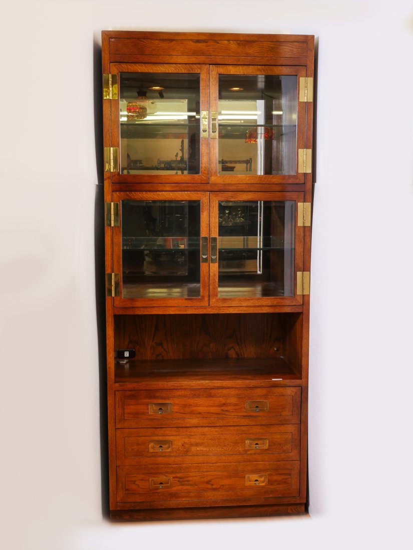 HENREDON WALL UNIT DISPLAY CABINET | Barnebys