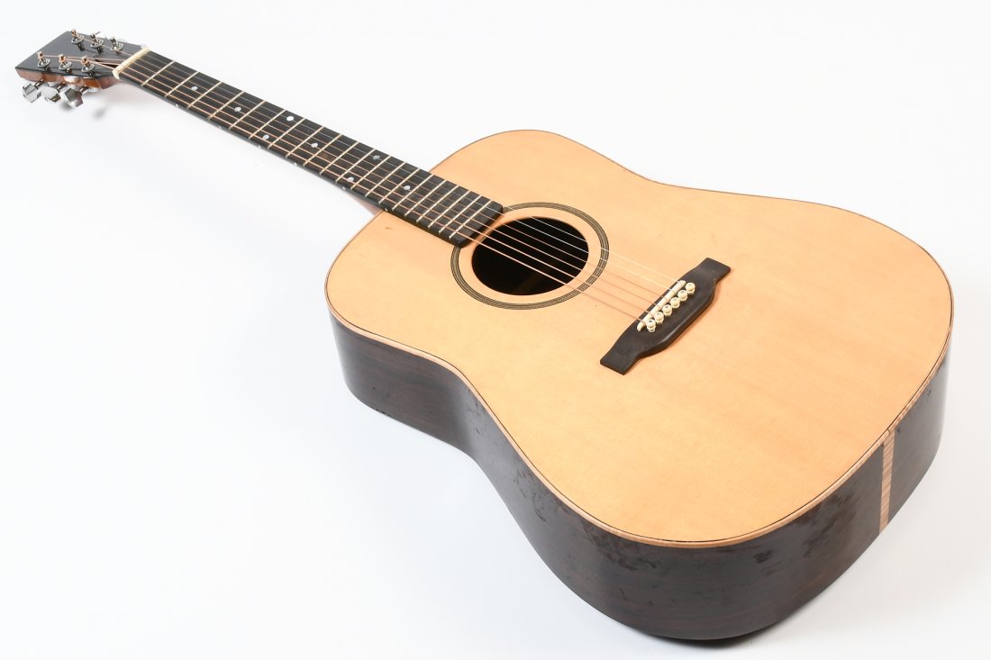 Richard Samuelson #86 Acoustic Guitar Auction