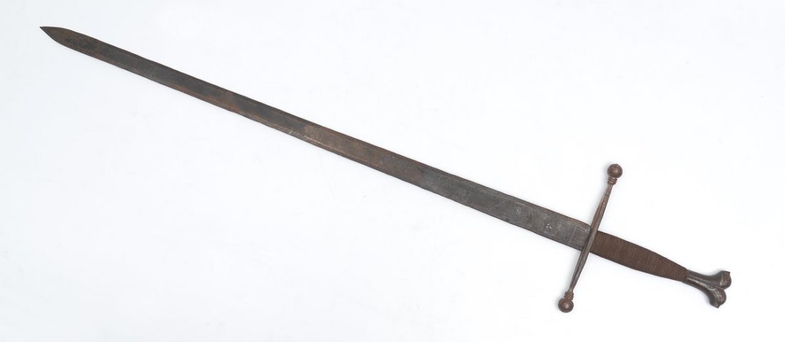 VICTORIAN MUSEUM COPY EUROPEAN LONG SWORD