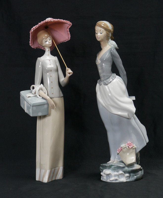 LLADRO DRESSMAKER & WIND BLOWN GIRL