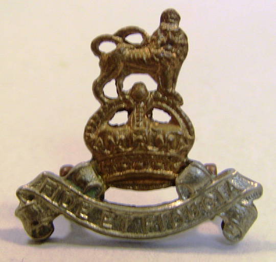Wwi British Brass Cockade Cap Badge Royal Army Pay Corp
