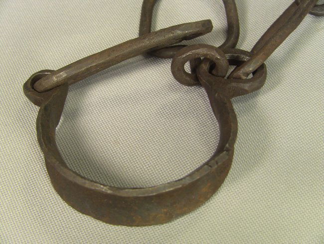 1700/1800s SLAVE TRADE Shackles Handcuffs Hammered Iron : Lot 466