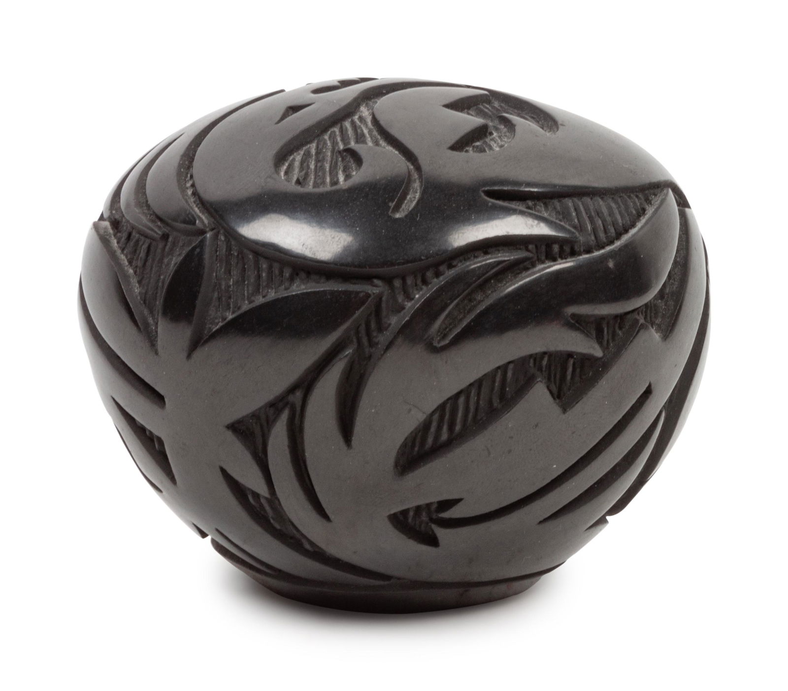 Carved Blackware Seed Jar with Avanyu, 1988 height 2 - May 11, 2020 ...