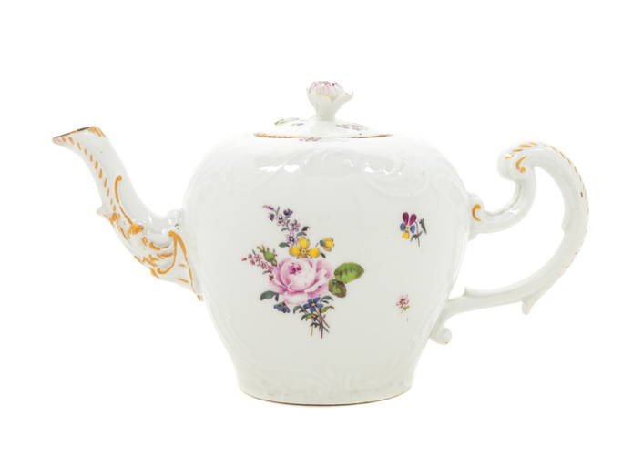 A Meissen Painted And Parcel Gilt Porcelain Teapot