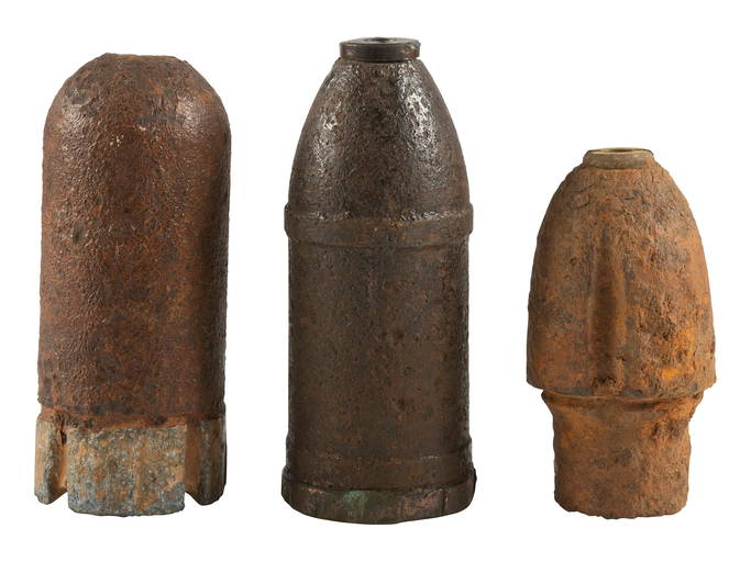 [civil War]. A Group Of 3 Artillery Shells, Incl. Confederate Examples.
