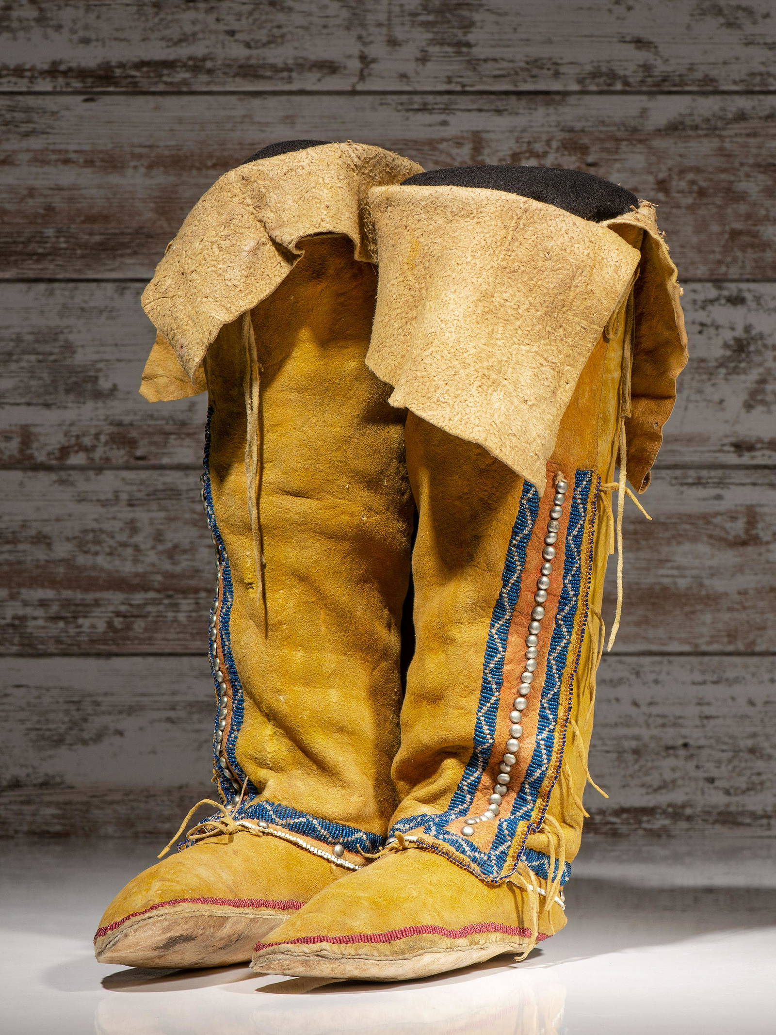 Comanche Beaded Hide Boot Mocassins (#0109) on Apr 21, 2023 | Hindman in OH