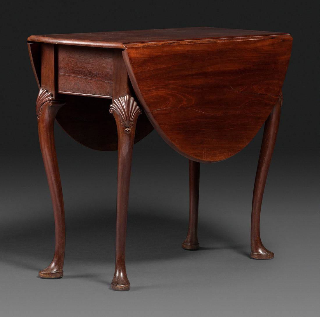 A Queen Anne Shell-carved Mahogany Drop-leaf Table Auction