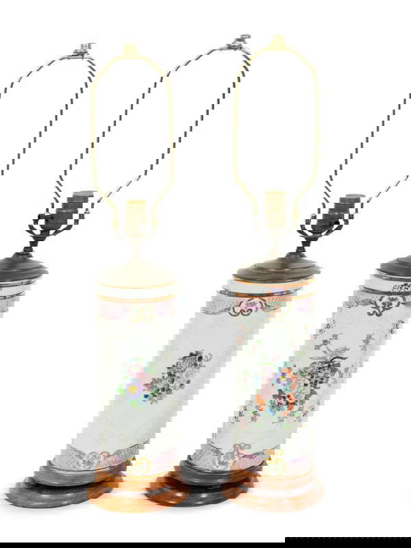 A Pair Of Samson Style Porcelain Table Lamps Auction