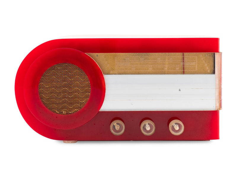 A Cyarts B Deluxe Bullet Radio Auction