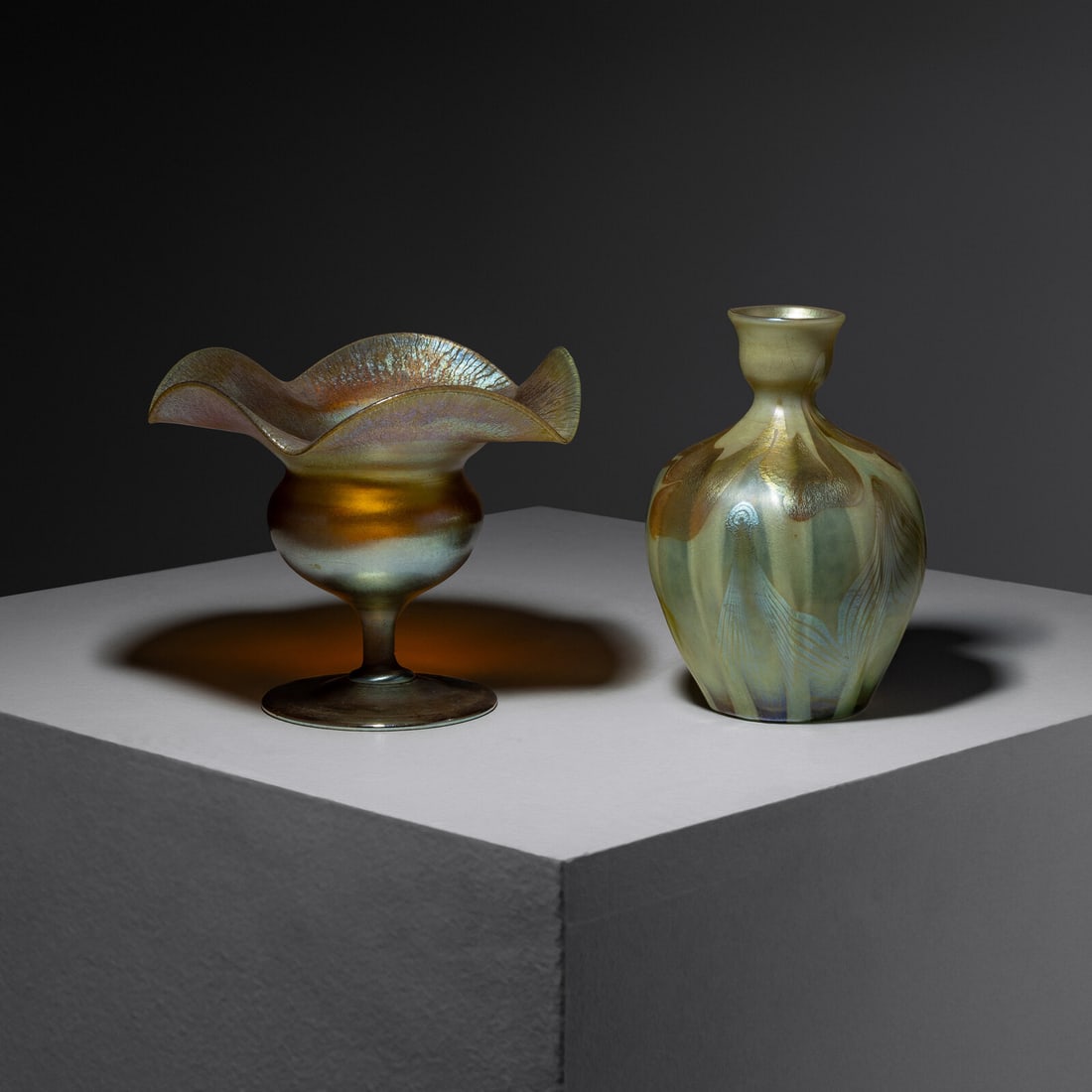 Tiffany Studios (new York, 1878–1933) Two Favrile Vases Auction