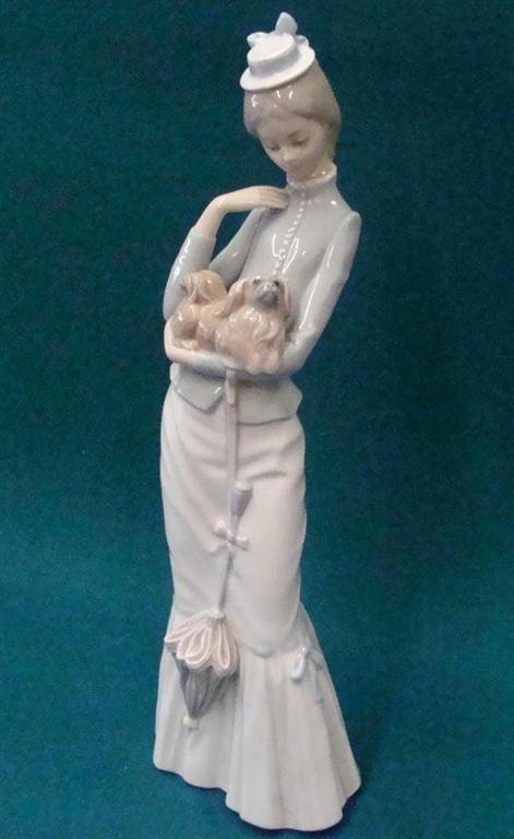 Lladro Figurine: Lady With Dog & An Umbrella, Depicts