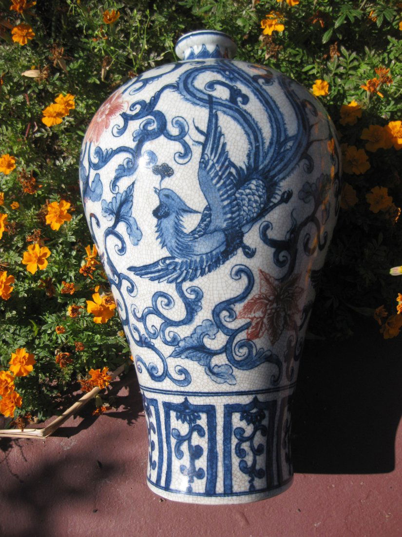 Chinese porcelain vase, Qing Dyn, by Tang Yin 1736