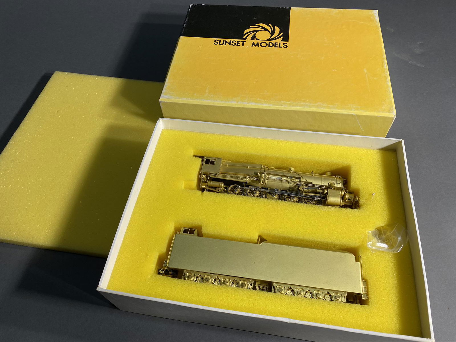 Sunset Models Ho Brass Locomotive And Tender Jan 14 2022 Burns Auction And Appraisal Llc In Oh