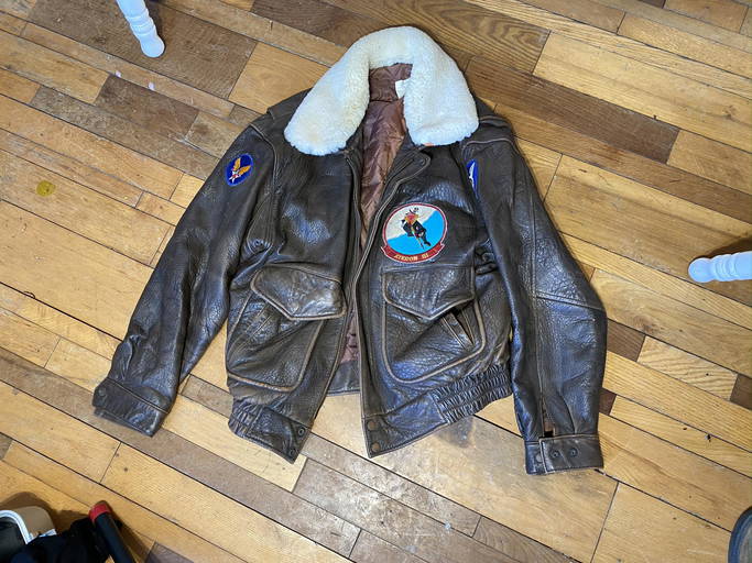Vintage Aviator Leather Jacket W/patches.