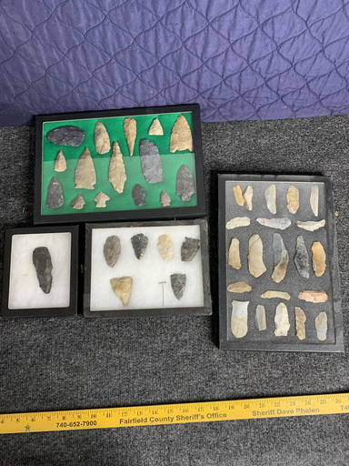 4 Showcases Full Of Flint Knapping, Arrow Head & Stone