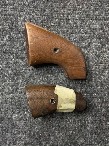2 Sets Antique Colt Or Ruger Single Action Army Grips.