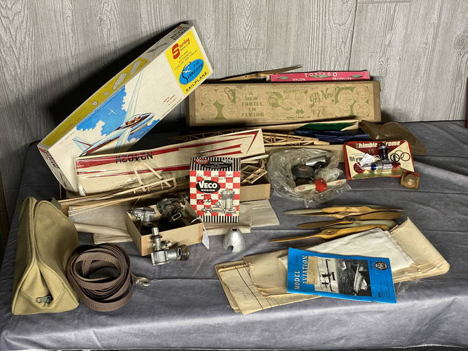 Vintage Model Airplanes including Motors - Nov 21, 2022 | Burns Auction ...