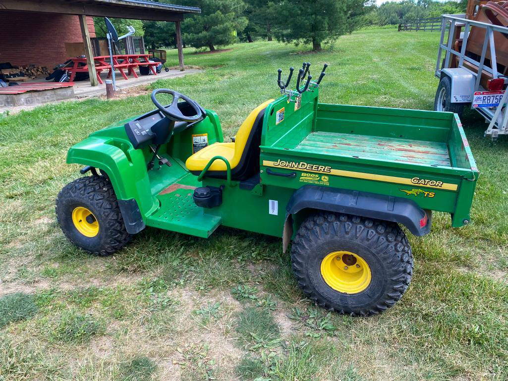 John Deere Gator Ts 4x2 Nice Manual Dump Bed Auction
