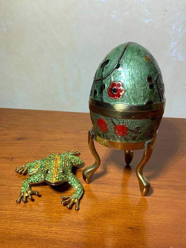 Enameled Egg & Frog Ring Box