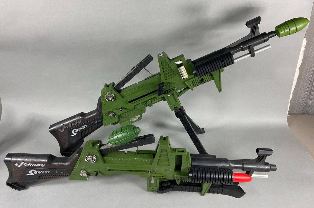 2 Vintage Johnny Seven Toy Military Guns By Topper Toys. Auction