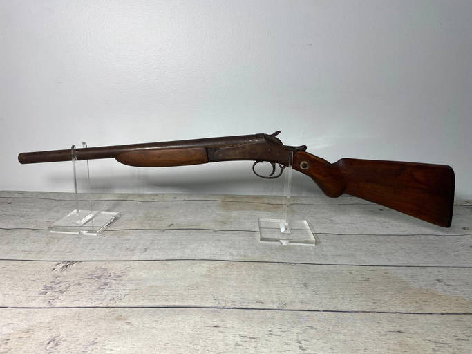 * American Gun Co. Victor Ejector Single Shot Shotgun 12 Ga.