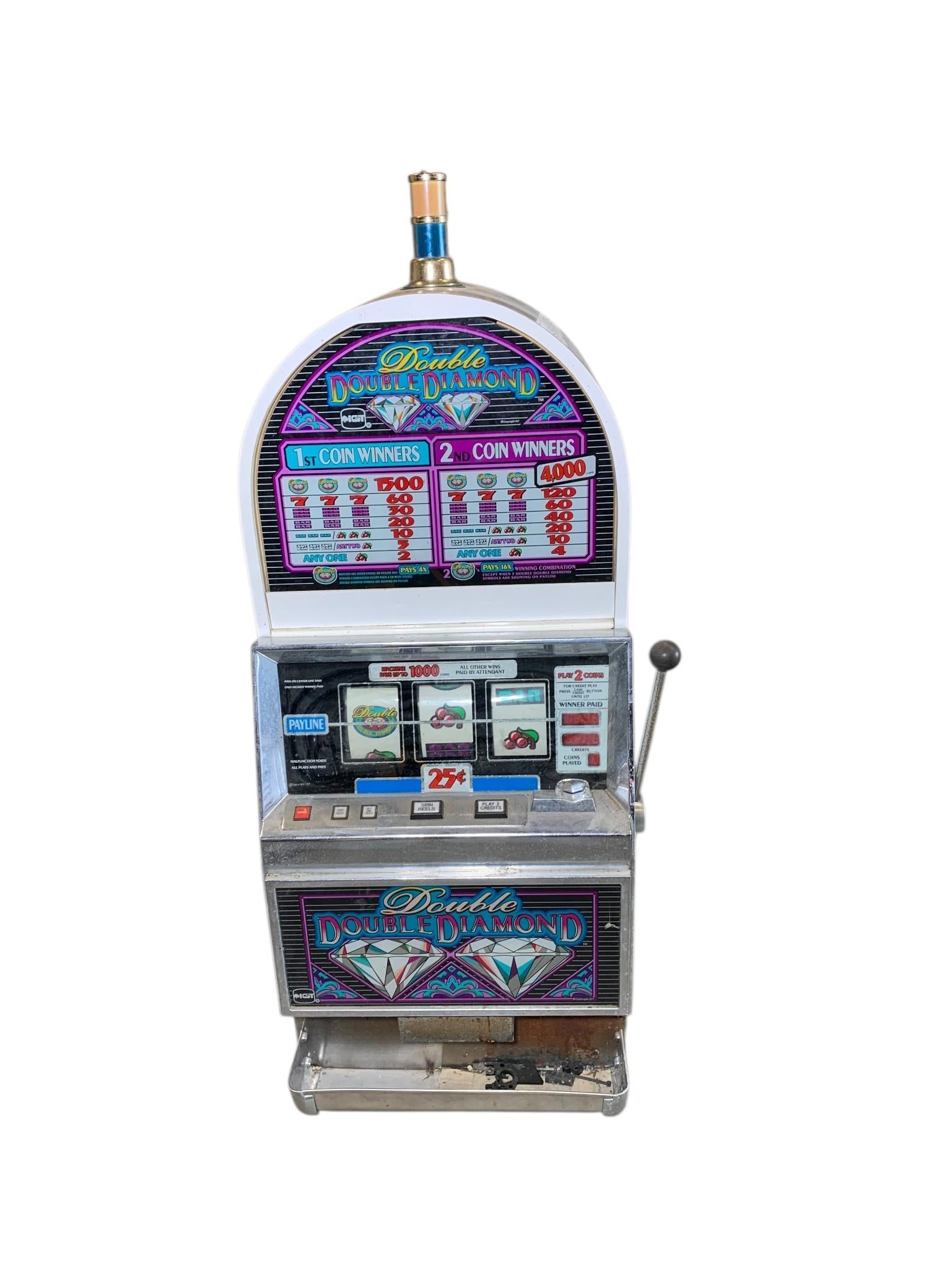 Vintage Double Double Diamond 25 Cents Table Top Slot Machine By Igt ...