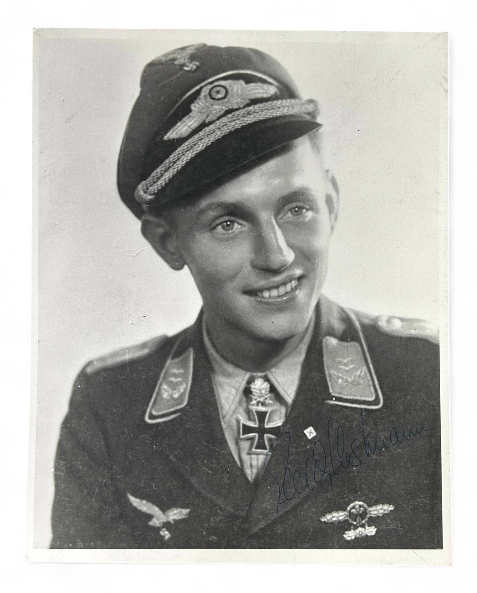 Wwii German Luftwaffe Pilot Erich Hartmann Autographed Photograph Auction