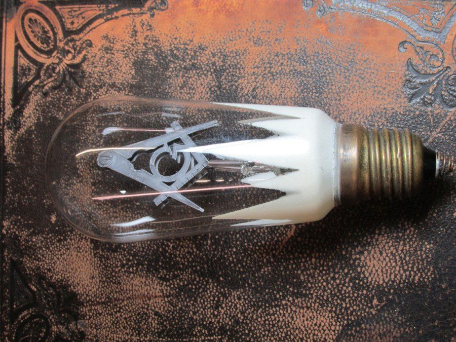 Rare Vintage Masonic Glowing Light Bulb - Jan 26, 2014 | Burns Auction ...