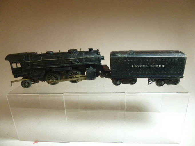Lionel 1654 Engine And Tender