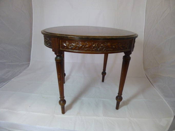 Vintage Decorative Round Table