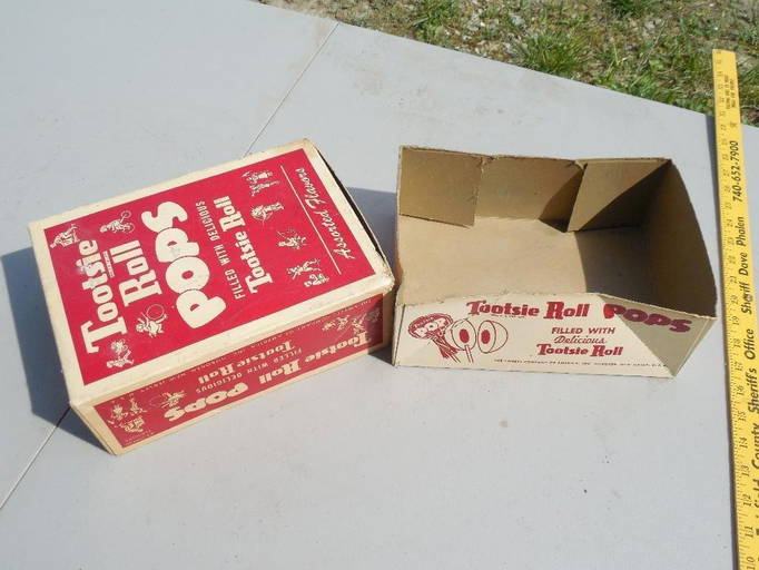 Antique Tootsie Roll Pops Box