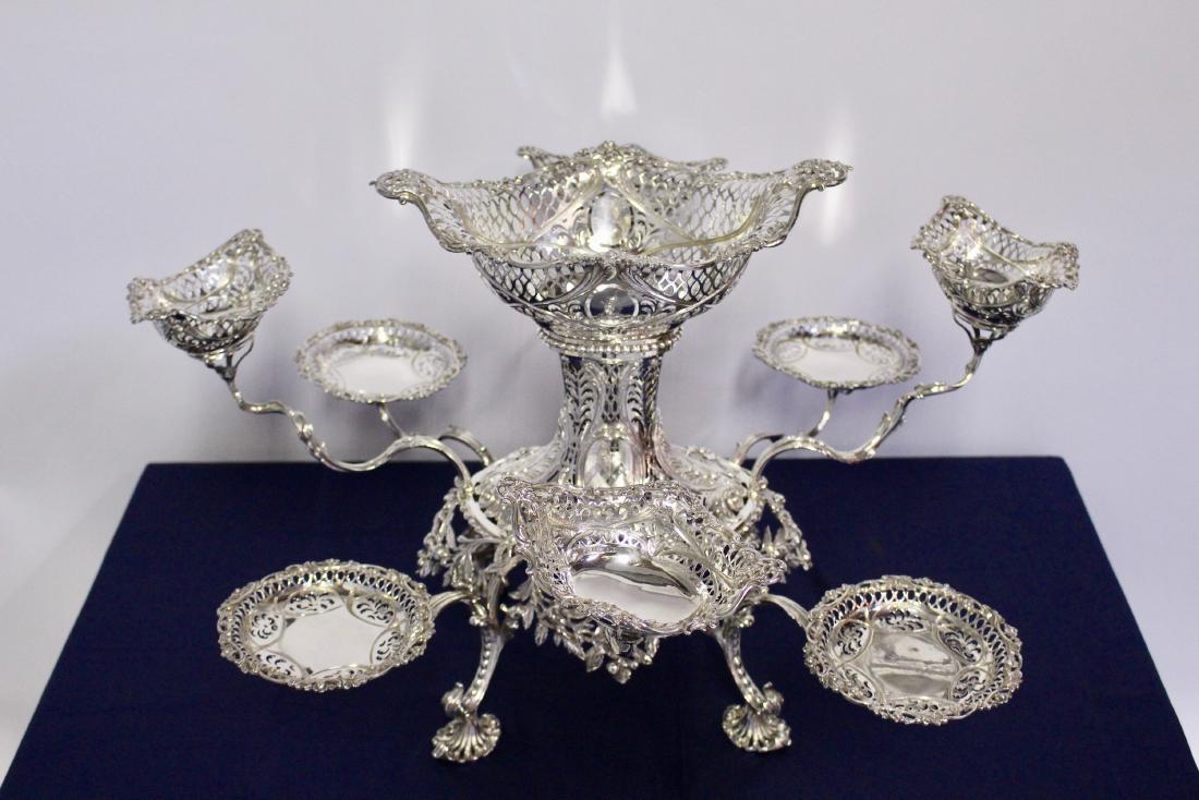 Thomas Pitts Sterling Silver Royal Family Epergne - Mar 30, 2019 ...