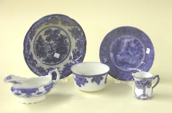 Six Pieces Of Flow Blue And Blue And Wh