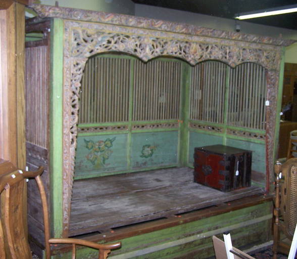 ***chinese Opium Bed