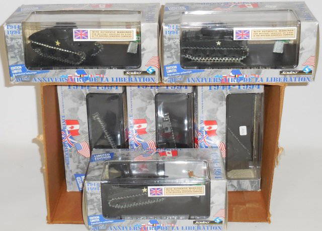 *6 Solido Diecast Military Tank Models