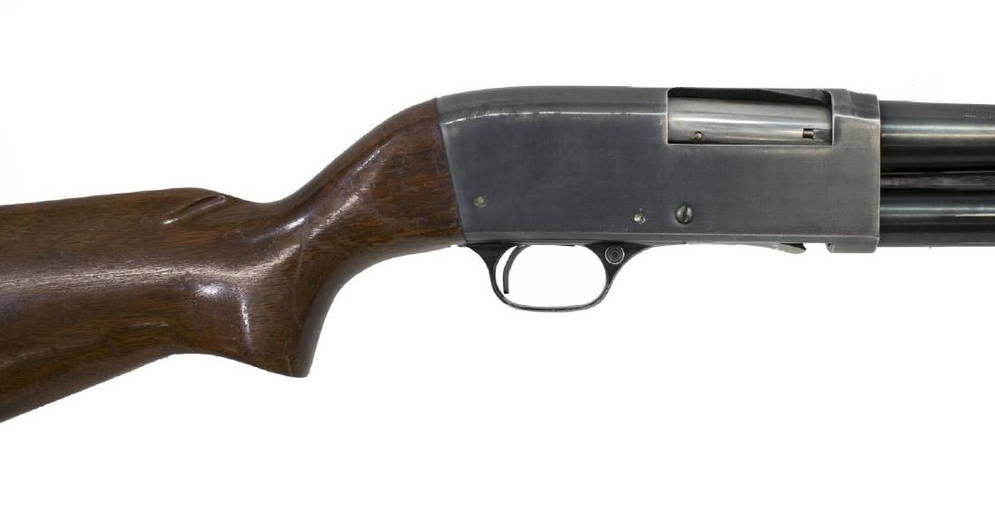 Stevens Model 820b Pump Shotgun, 12 Gauge