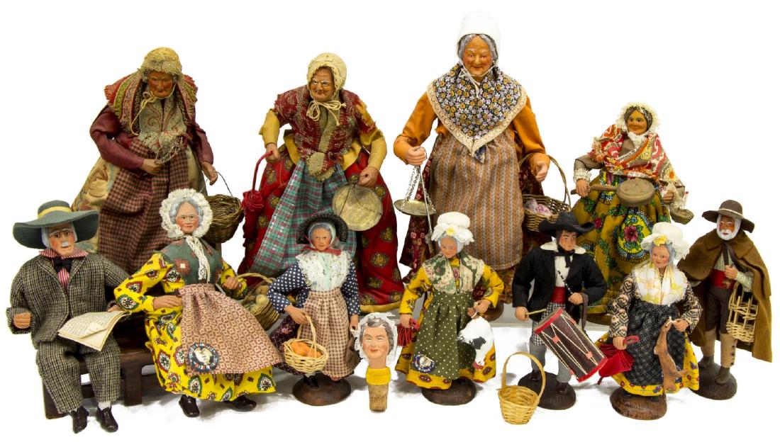 (13) FRENCH SANTON DE PROVENCE FIGURES