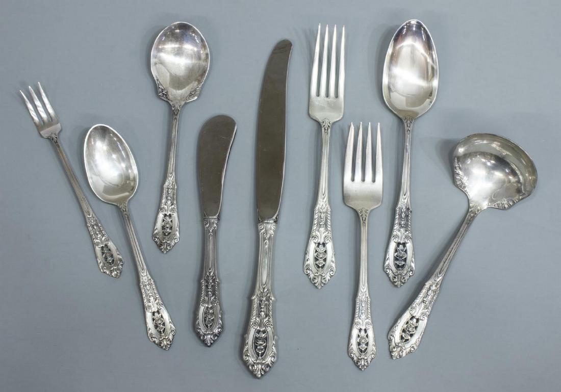 (57) WALLACE 'ROSE POINT' STERLING SILVER FLATWARE