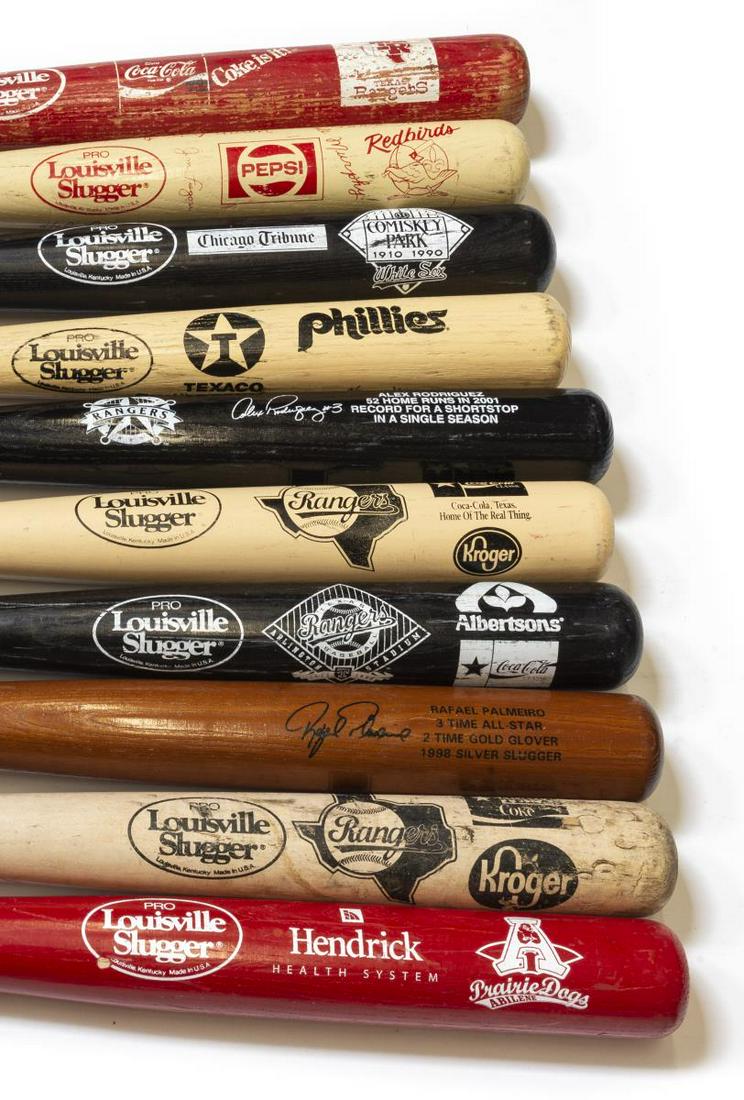 (10) Vintage Louisville Slugger Little League Bats