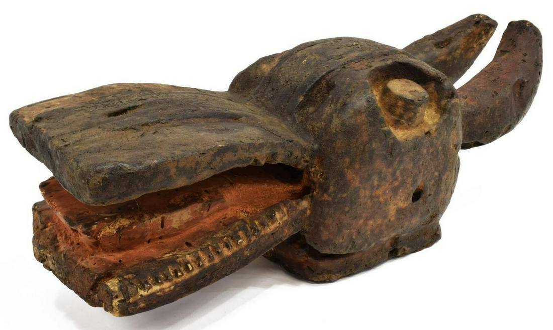 AFRICAN SENUFO MYTHICAL CREATURE FUNERAL HEAD MASK - Feb 16, 2020 ...