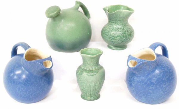 172: COLLECTION VINTAGE RUMRILL ART POTTERY VASES, JUGS